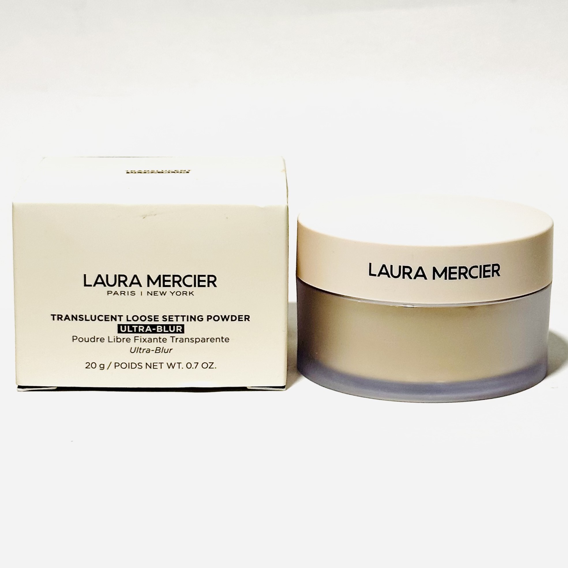 Laura Mercier Translucent Loose Setting Powder Ultra-blur Translucent | KleverKosmetics.com